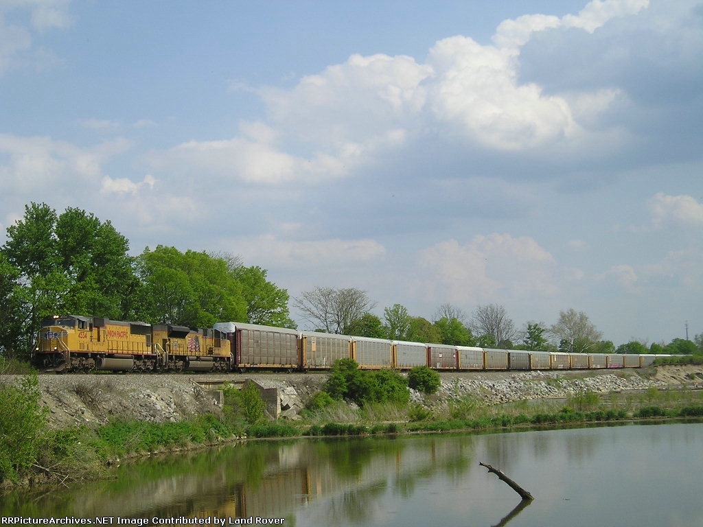 UP 4534 On NS 288 Westbound